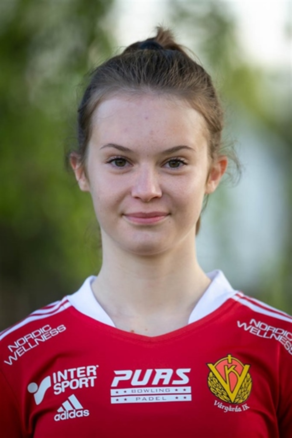 Vinst och 3 mål av Emma / Vårgårda IK - Fotboll - Damlaget - Svenskalag.se